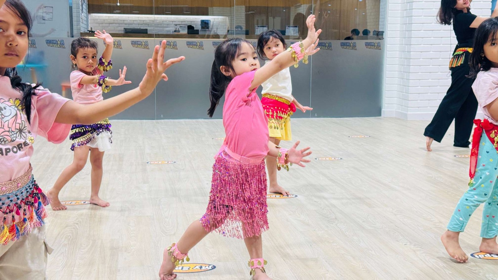 The Must-Know Belly Dance Moves for Every Dancer