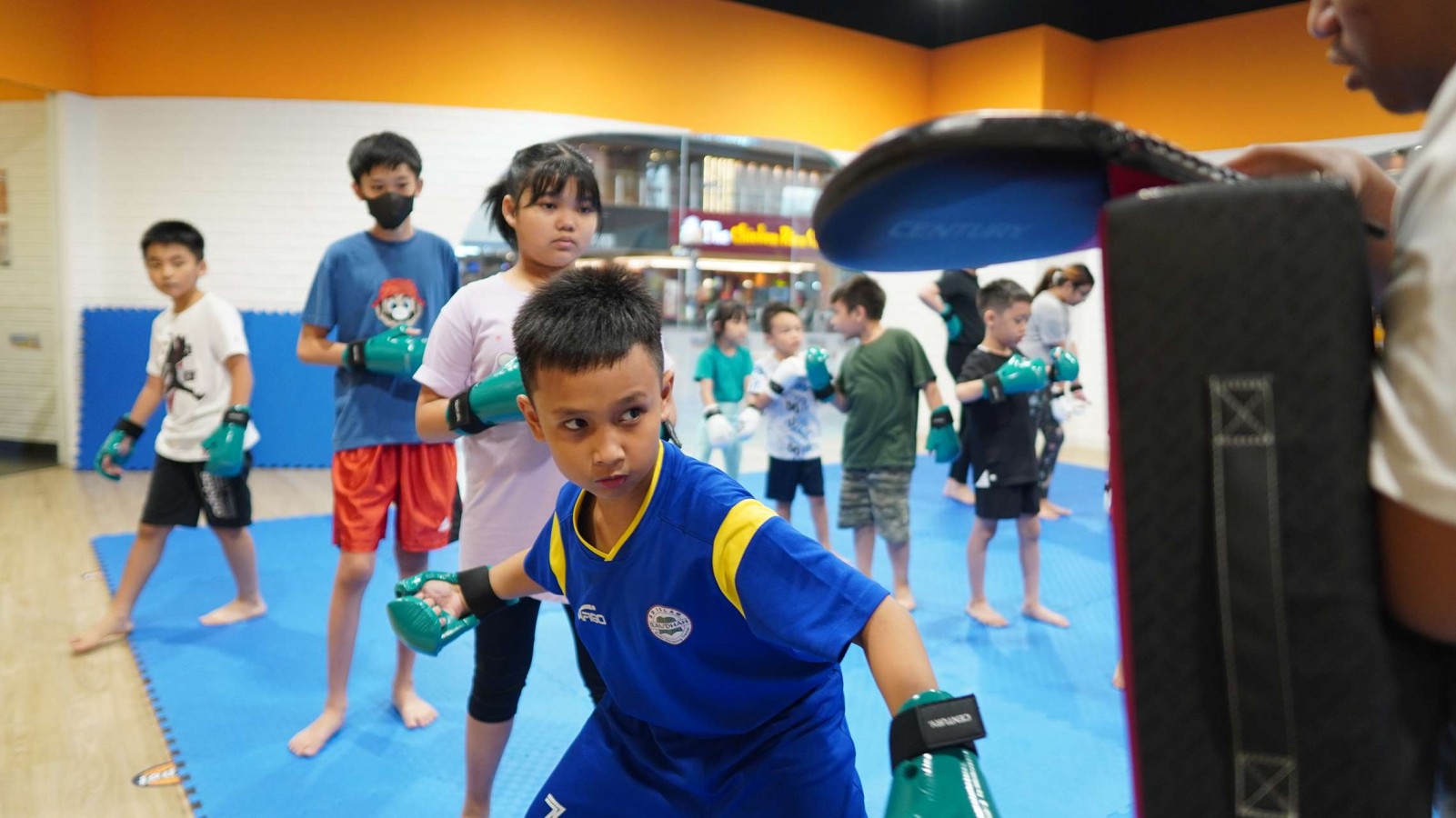 A Guide to Proper Muay Thai Stance and Balance