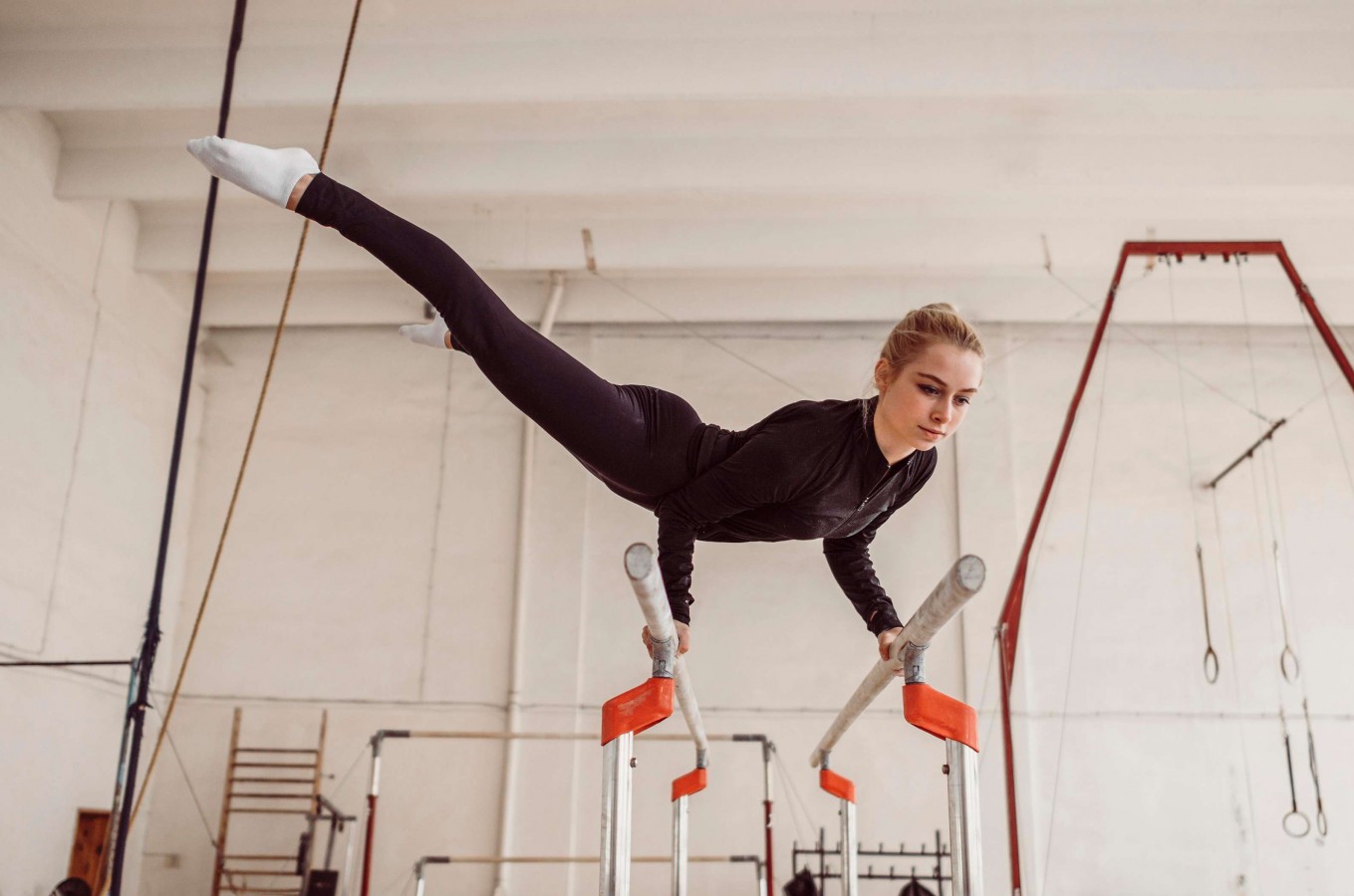 Essential Tips for Mastering Aerial Gymnastics
