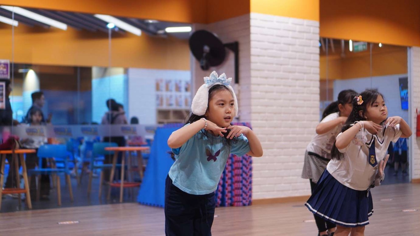 K-Pop Dance for Kids: A Playful and Engaging Class