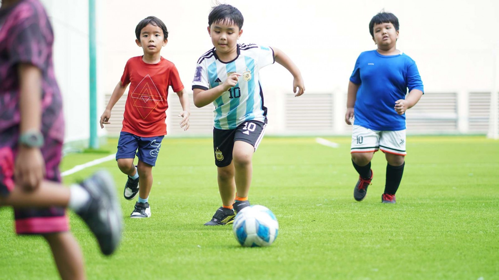 Mini Soccer Vs Futsal: Know The Differences Between Two
