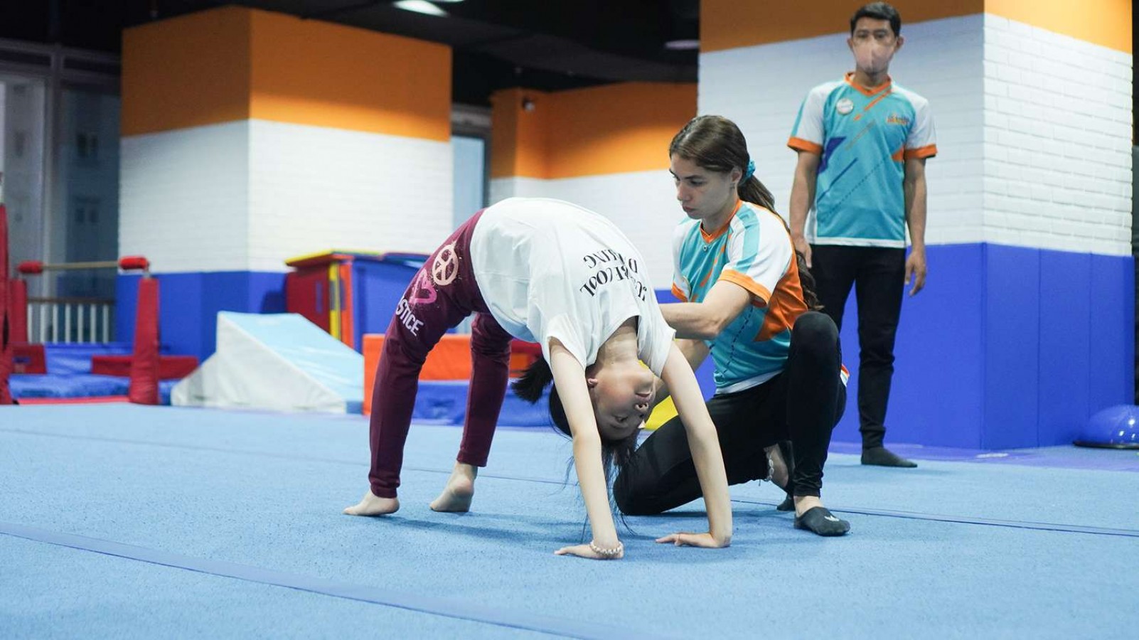 Best Gymnastics Stretching: Improve Strength & Flexibility