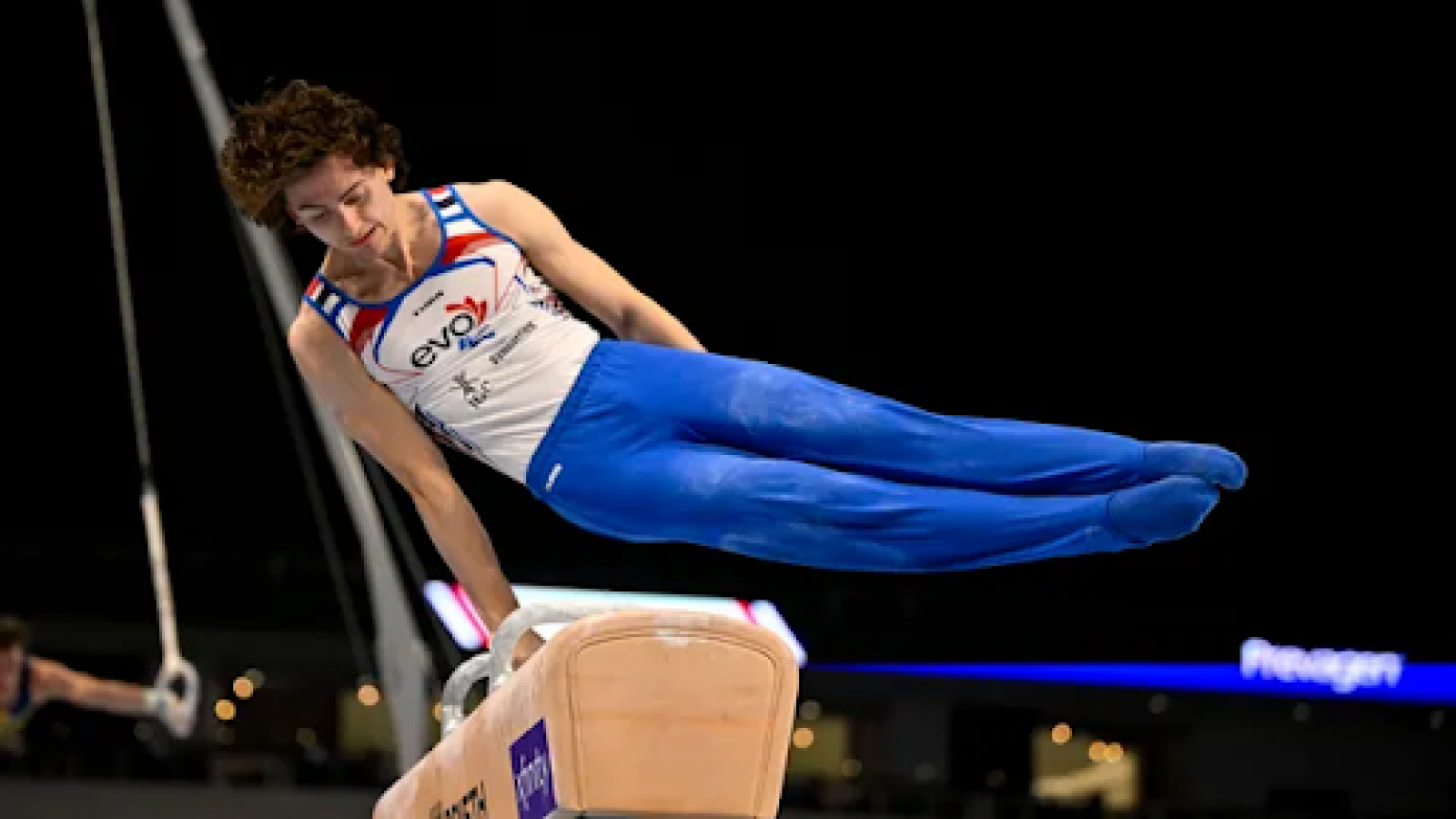 What is Gymnastics Pommel Horse and How to Mastering It