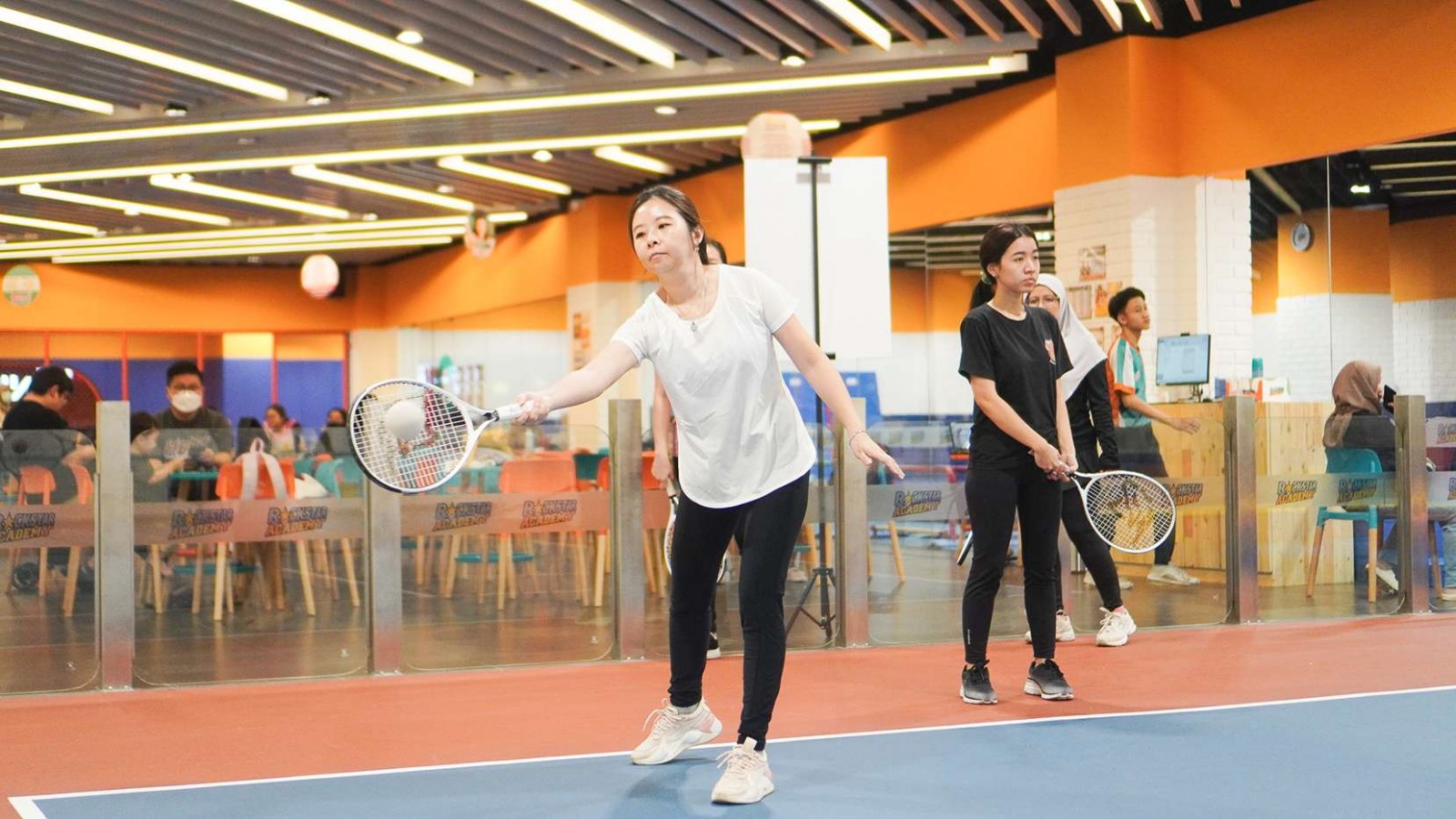 Hit A Perfect Touchtennis Serve: A Complete Guide