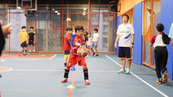 AEON Mall Deltamas | Rockstar Academy
